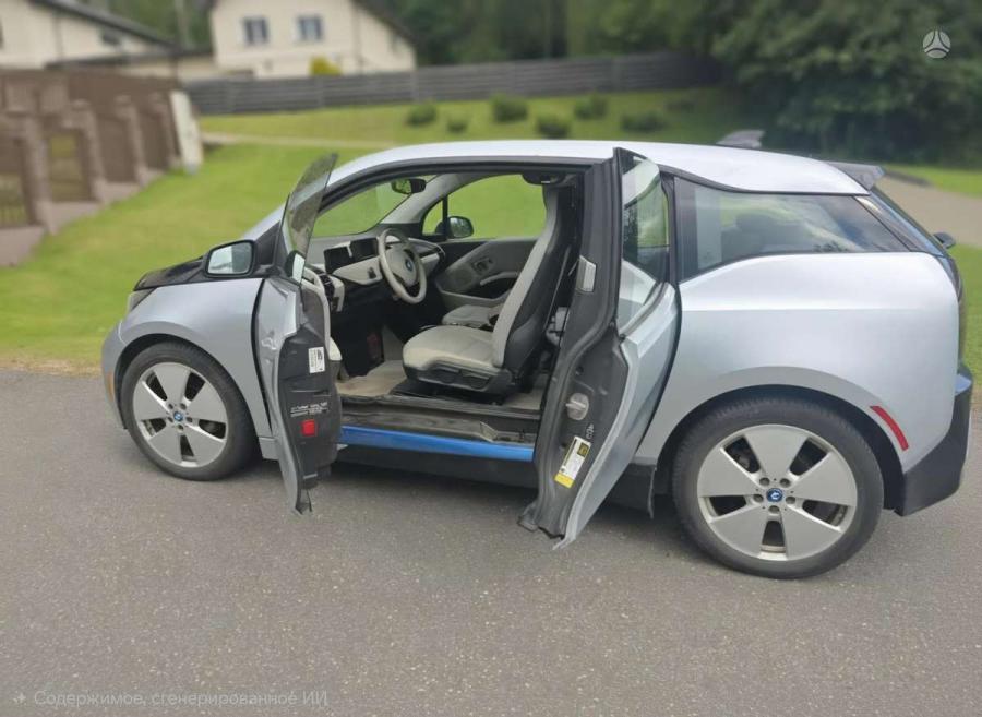 Blue BMW I3 2014 in Vilnius, with an engine capacity of 0.00 L and mileage of 115 thousand km for 6900 €, photo 3 on AUTOMOTO.COM.LV