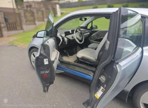 Blue BMW I3 2014 in Vilnius, with an engine capacity of 0.00 L and mileage of 115 thousand km for 6900 €, photo 4 on AUTOMOTO.COM.LV