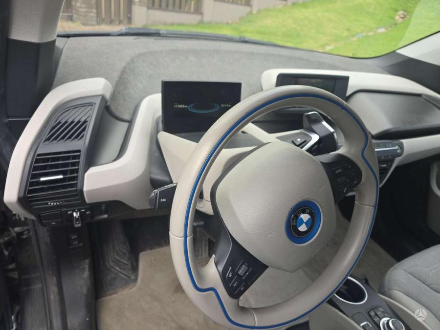 Blue BMW I3 2014 in Vilnius, with an engine capacity of 0.00 L and mileage of 115 thousand km for 6900 €, photo 7 on AUTOMOTO.COM.LV