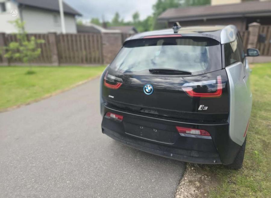 Blue BMW I3 2014 in Vilnius, with an engine capacity of 0.00 L and mileage of 115 thousand km for 6900 €, photo 12 on AUTOMOTO.COM.LV