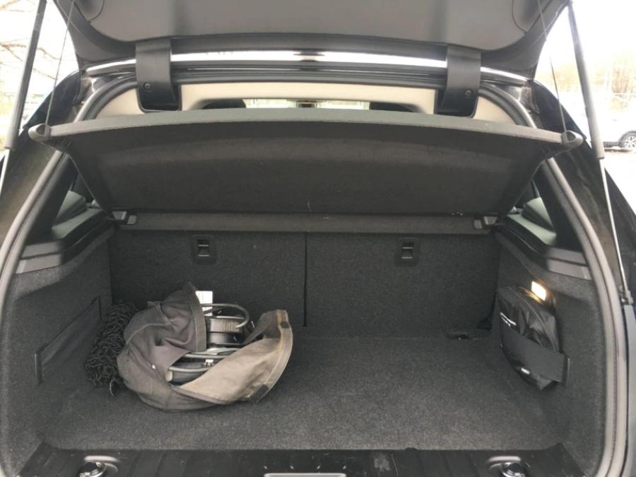 Zils BMW I3 2016 Rīga, ar dzinēja tilpumu 0.00 L un nobraukumu 181 tūkst. km par 14950 €, foto 23 vietnē AUTOMOTO.COM.LV