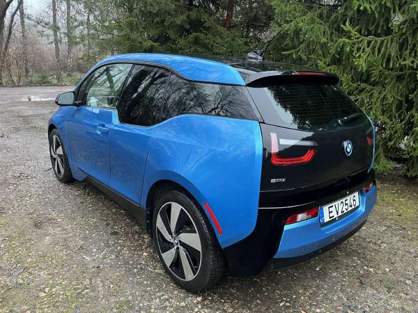 Zils BMW I3 2017 Viļņa, ar dzinēja tilpumu 0.70 L un nobraukumu 134 tūkst. km par 11400 €, foto 2 vietnē AUTOMOTO.COM.LV