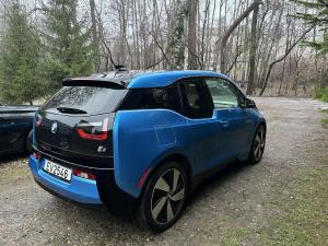 Blue BMW I3 2017 in Vilnius, with an engine capacity of 0.70 L and mileage of 134 thousand km for 11400 €, photo 3 on AUTOMOTO.COM.LV