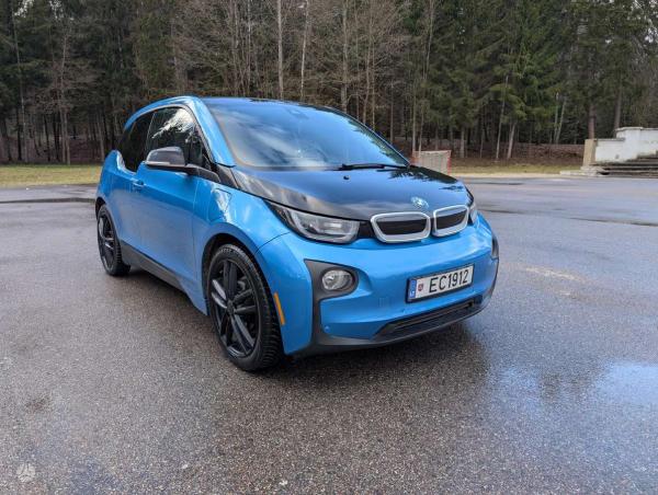 Blue BMW I3 2017 in Alytus, with an engine capacity of 0.65 L and mileage of 121 thousand km for 11800 €, photo 2 on AUTOMOTO.COM.LV