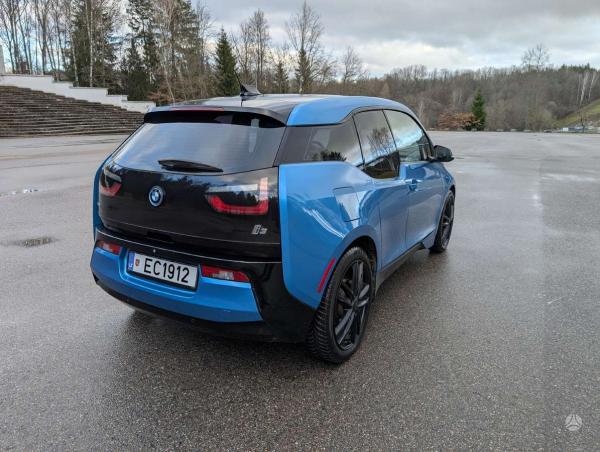 Blue BMW I3 2017 in Alytus, with an engine capacity of 0.65 L and mileage of 121 thousand km for 11800 €, photo 4 on AUTOMOTO.COM.LV