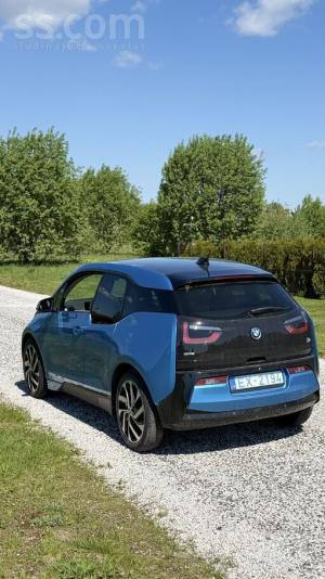 Синий БМВ И3 2017 в Рига, объемом двигателя 0.00 л и пробегом 132 тыс. км за 12500 €, фото 3 на AUTOMOTO.COM.LV