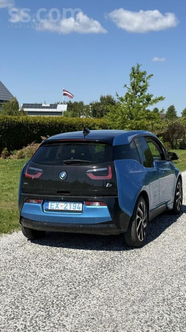 Zils BMW I3 2017 Rīga, ar dzinēja tilpumu 0.00 L un nobraukumu 132 tūkst. km par 12500 €, foto 4 vietnē AUTOMOTO.COM.LV