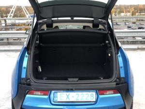 Zils BMW I3 2017 Rīga, ar dzinēja tilpumu 0.00 L un nobraukumu 55 tūkst. km par 10900 €, foto 8 vietnē AUTOMOTO.COM.LV