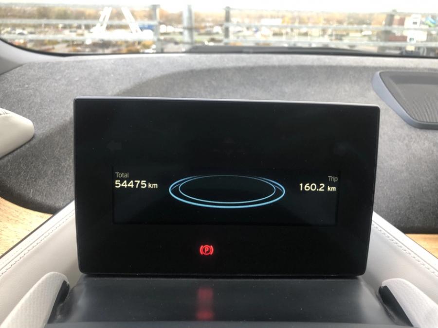 Zils BMW I3 2017 Rīga, ar dzinēja tilpumu 0.00 L un nobraukumu 55 tūkst. km par 10900 €, foto 13 vietnē AUTOMOTO.COM.LV