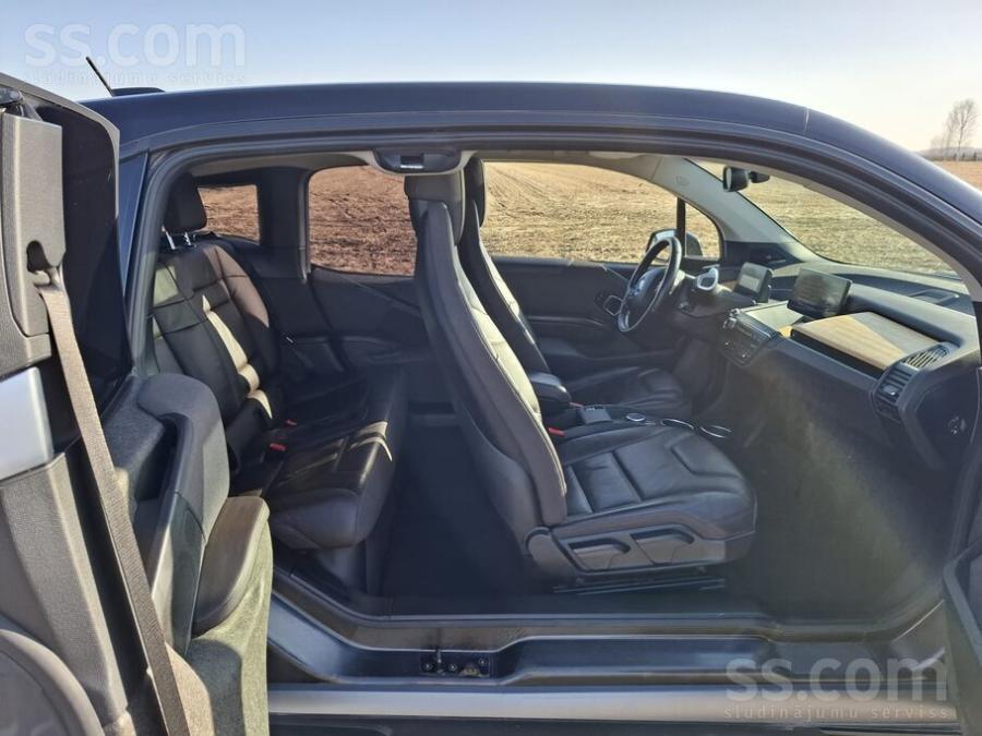 Zils BMW I3 2018 Rīga, ar dzinēja tilpumu 0.00 L un nobraukumu 82 tūkst. km par 14700 €, foto 7 vietnē AUTOMOTO.COM.LV