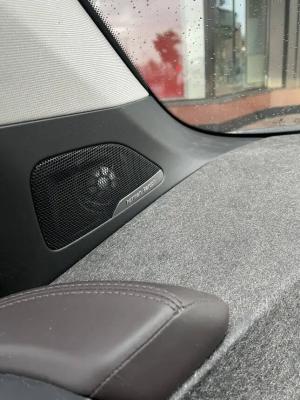 Blue BMW I3 2018 in Riga, with an engine capacity of 0.00 L and mileage of 115 thousand km for 19800 €, photo 17 on AUTOMOTO.COM.LV