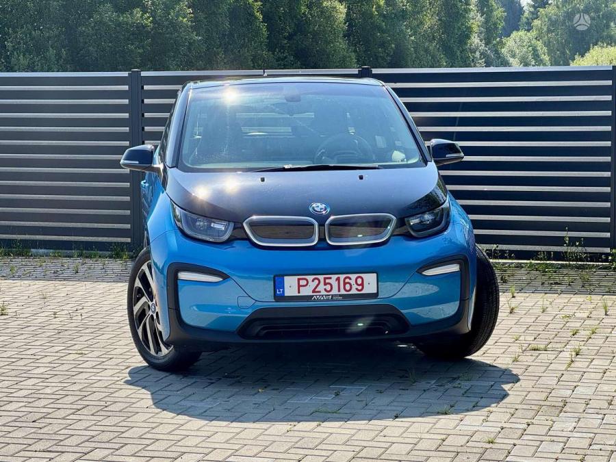 Blue BMW I3 2018 in Kaunas, with an engine capacity of 0.00 L and mileage of 61 thousand km for 13400 €, photo 3 on AUTOMOTO.COM.LV