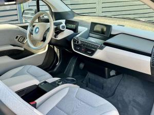 Blue BMW I3 2018 in Kaunas, with an engine capacity of 0.00 L and mileage of 61 thousand km for 13400 €, photo 9 on AUTOMOTO.COM.LV