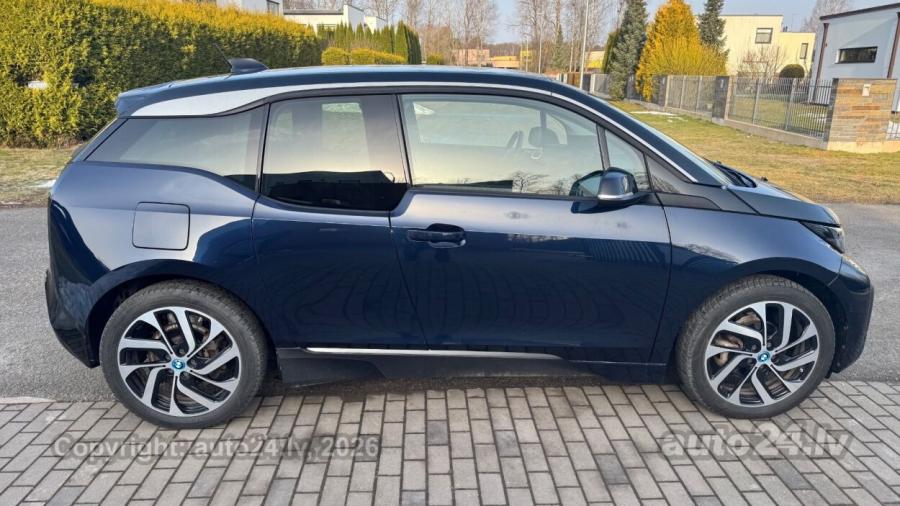 Blue BMW I3 2019 in Tallinn, with an engine capacity of 0.00 L and mileage of 51 thousand km for 15400 €, photo 1 on AUTOMOTO.COM.LV