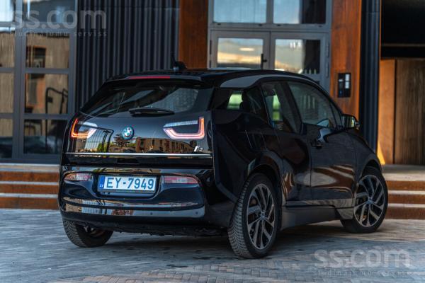 Blue BMW I3 2019 in Riga, with an engine capacity of 0.00 L and mileage of 57 thousand km for 20900 €, photo 2 on AUTOMOTO.COM.LV