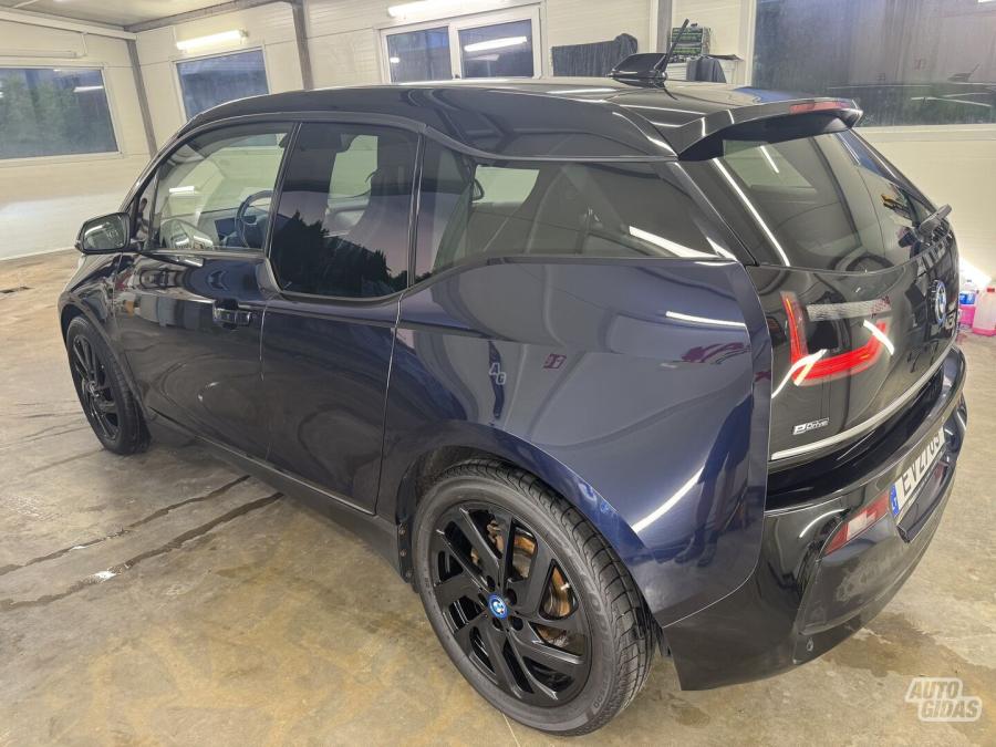 Zils BMW I3 2019 Viļņa, ar dzinēja tilpumu 0.00 L un nobraukumu 122 tūkst. km par 14000 €, foto 7 vietnē AUTOMOTO.COM.LV