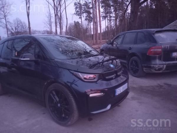 Blue BMW I3 2020 in Jelgava, with an engine capacity of 0.00 L and mileage of 37 thousand km for 21500 €, photo 2 on AUTOMOTO.COM.LV