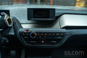 Синий БМВ И3 2021 в Рига, объемом двигателя 0.00 л и пробегом 90 тыс. км за 16990 €, фото 28 на AUTOMOTO.COM.LV