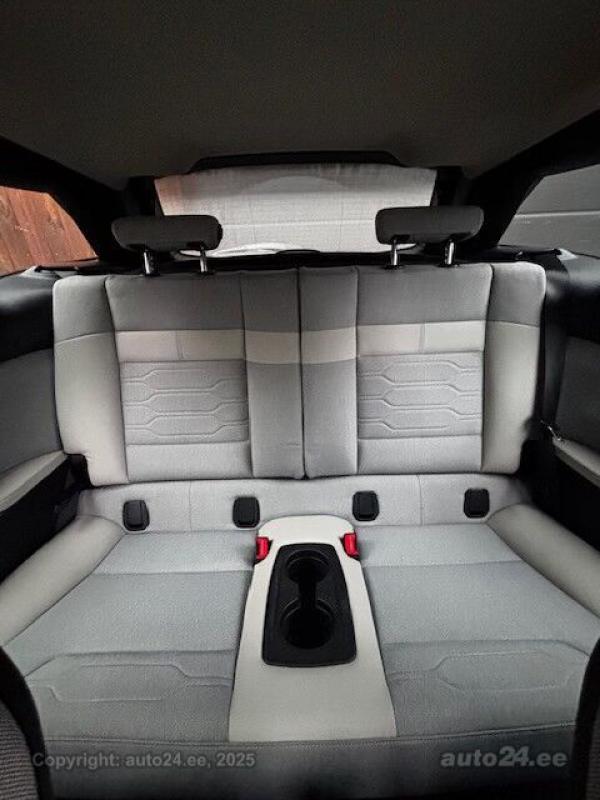 Zils BMW I3 2018 Tallina, ar dzinēja tilpumu 0.00 L un nobraukumu 46 tūkst. km par 15500 €, foto 11 vietnē AUTOMOTO.COM.LV