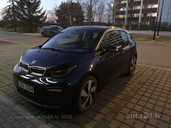 Синий БМВ И3 2019 в Таллин, объемом двигателя 0.00 л и пробегом 135 тыс. км за 12999 €, фото 2 на AUTOMOTO.COM.LV