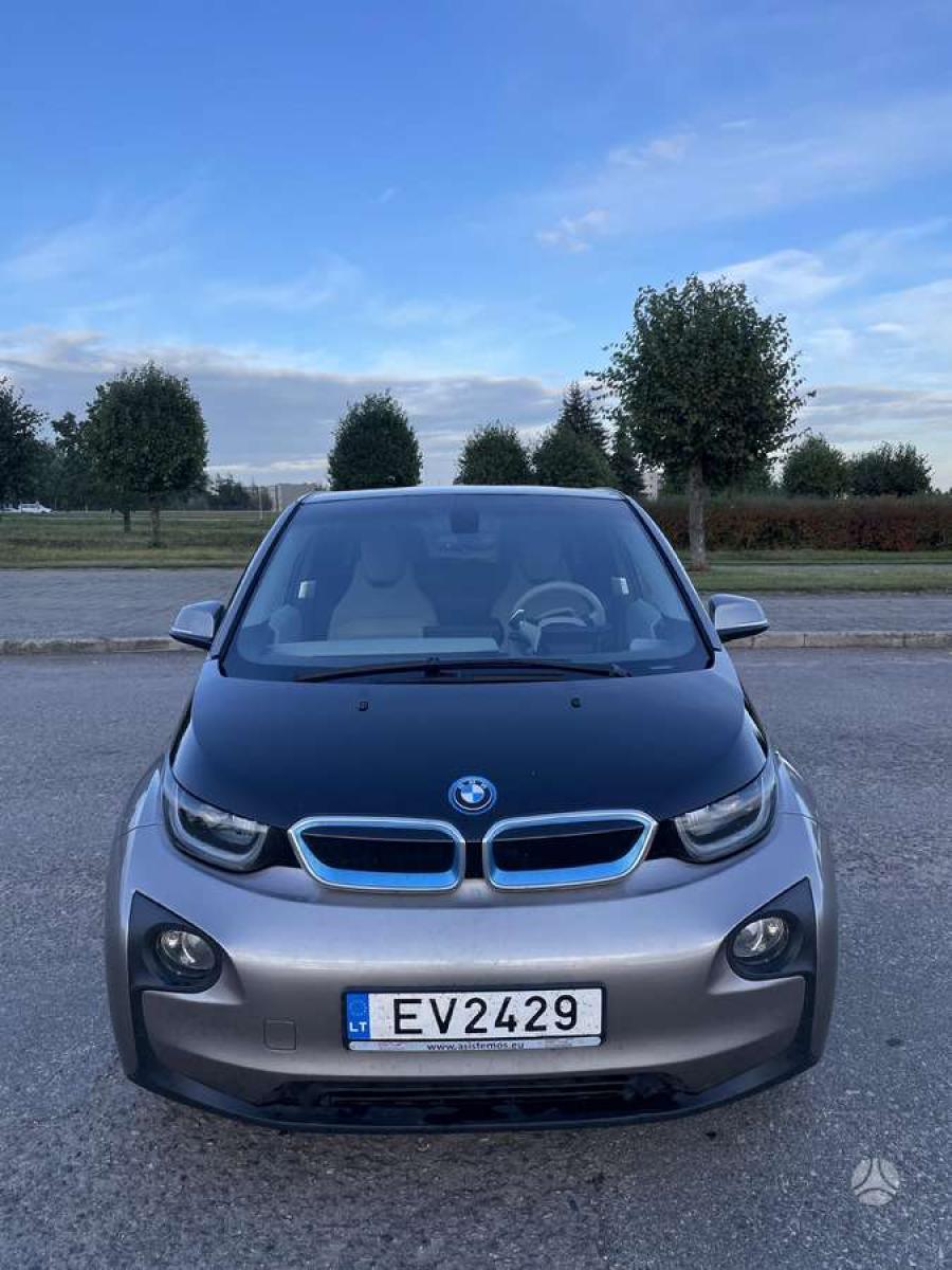 Brown BMW I3 2015 in Vilnius, with an engine capacity of 0.65 L and mileage of 150 thousand km for 9000 €, photo 2 on AUTOMOTO.COM.LV