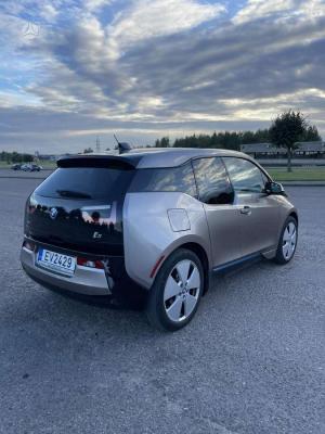 Brown BMW I3 2015 in Vilnius, with an engine capacity of 0.65 L and mileage of 150 thousand km for 9000 €, photo 4 on AUTOMOTO.COM.LV