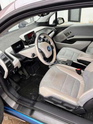 Brown BMW I3 2015 in Vilnius, with an engine capacity of 0.65 L and mileage of 150 thousand km for 9000 €, photo 19 on AUTOMOTO.COM.LV