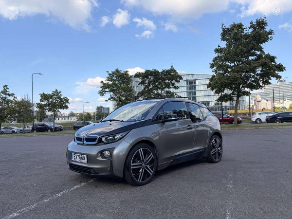 Brown BMW I3 2017 in Vilnius, with an engine capacity of 0.70 L and mileage of 49 thousand km for 14999 €, photo 2 on AUTOMOTO.COM.LV