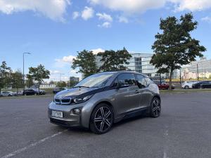 Brown BMW I3 2017 in Vilnius, with an engine capacity of 0.70 L and mileage of 49 thousand km for 14999 €, photo 3 on AUTOMOTO.COM.LV