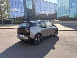 Brown BMW I3 2017 in Vilnius, with an engine capacity of 0.70 L and mileage of 49 thousand km for 14999 €, photo 7 on AUTOMOTO.COM.LV