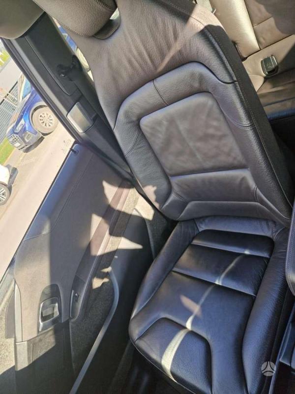 Pelēks BMW I3 2014 Viļņa, ar dzinēja tilpumu 0.00 L un nobraukumu 160 tūkst. km par 7700 €, foto 11 vietnē AUTOMOTO.COM.LV
