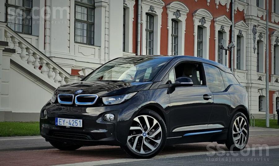 Grey BMW I3 2014 in Jelgava, with an engine capacity of 0.00 L and mileage of 105 thousand km for 9700 €, photo 4 on AUTOMOTO.COM.LV