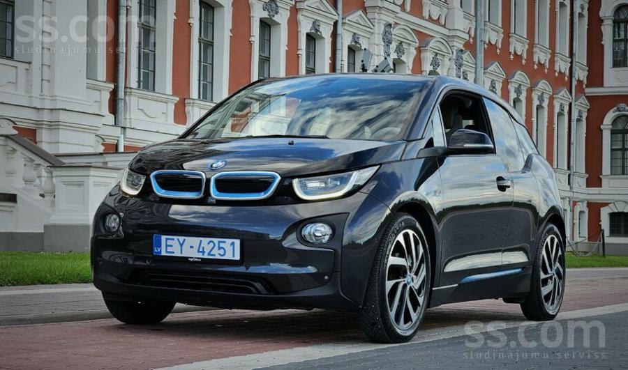 Grey BMW I3 2014 in Jelgava, with an engine capacity of 0.00 L and mileage of 105 thousand km for 9700 €, photo 5 on AUTOMOTO.COM.LV