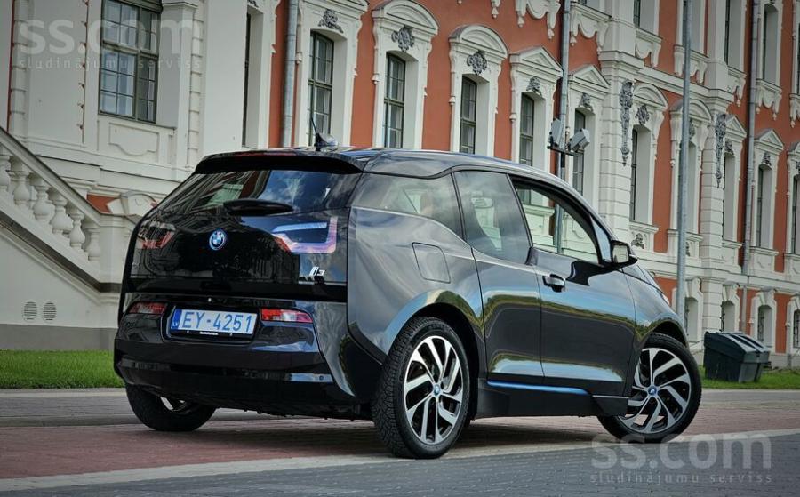 Grey BMW I3 2014 in Jelgava, with an engine capacity of 0.00 L and mileage of 105 thousand km for 9700 €, photo 7 on AUTOMOTO.COM.LV