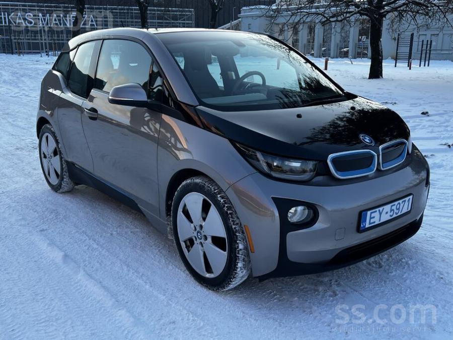Grey BMW I3 2014 in Riga, with an engine capacity of 0.00 L and mileage of 165 thousand km for 7500 €, photo 1 on AUTOMOTO.COM.LV