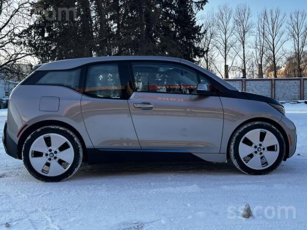Grey BMW I3 2014 in Riga, with an engine capacity of 0.00 L and mileage of 165 thousand km for 7500 €, photo 2 on AUTOMOTO.COM.LV