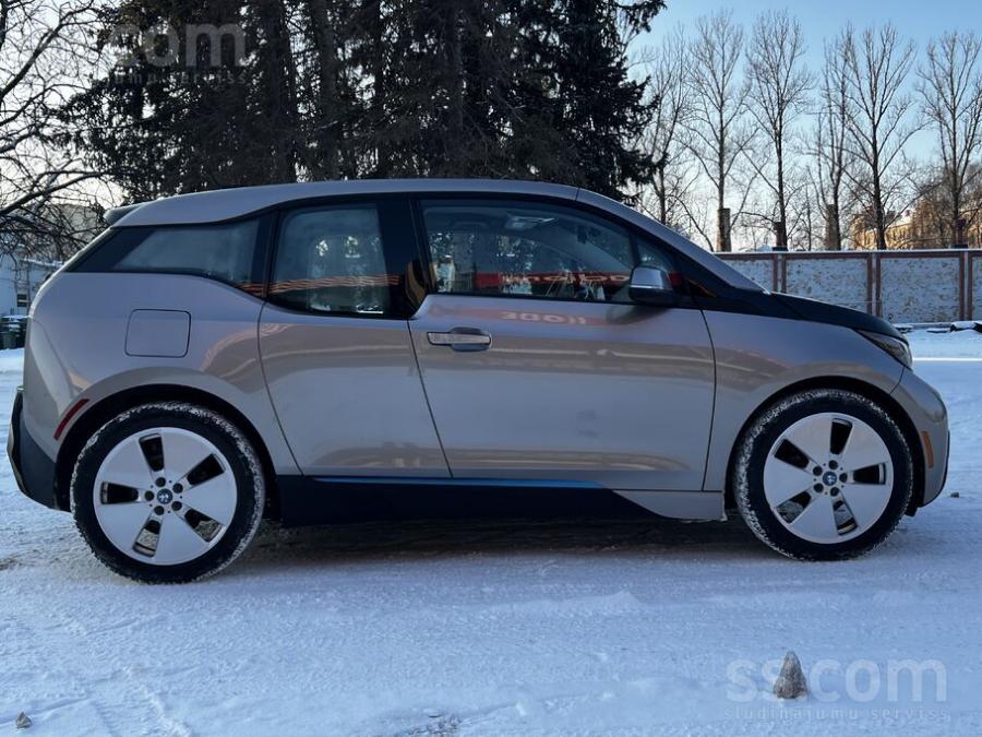 Grey BMW I3 2014 in Riga, with an engine capacity of 0.00 L and mileage of 165 thousand km for 7500 €, photo 2 on AUTOMOTO.COM.LV