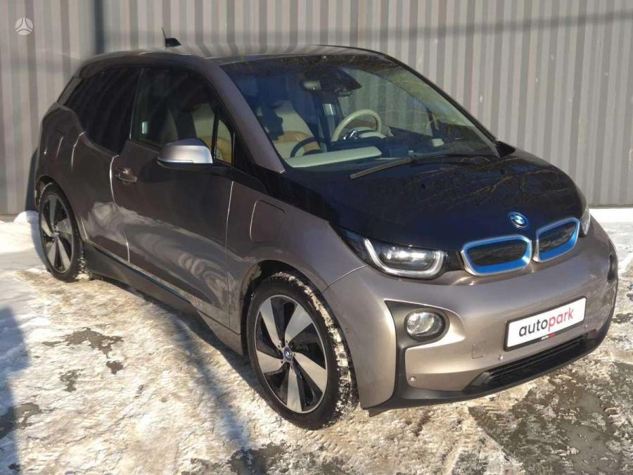 Grey BMW I3 2014 in Vilnius, with an engine capacity of 0.65 L and mileage of 122 thousand km for 7300 €, photo 2 on AUTOMOTO.COM.LV