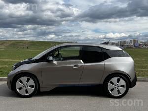Grey BMW I3 2014 in Riga, with an engine capacity of 0.00 L and mileage of 165 thousand km for 6700 €, photo 4 on AUTOMOTO.COM.LV