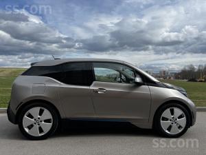Grey BMW I3 2014 in Riga, with an engine capacity of 0.00 L and mileage of 165 thousand km for 6700 €, photo 5 on AUTOMOTO.COM.LV