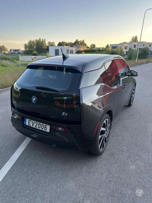 Pelēks BMW I3 2014 Viļņa, ar dzinēja tilpumu 0.00 L un nobraukumu 148 tūkst. km par 6900 €, foto 8 vietnē AUTOMOTO.COM.LV