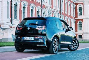 Grey BMW I3 2014 in Jelgava, with an engine capacity of 0.00 L and mileage of 107 thousand km for 8890 €, photo 7 on AUTOMOTO.COM.LV