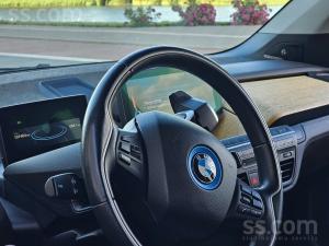 Grey BMW I3 2014 in Jelgava, with an engine capacity of 0.00 L and mileage of 107 thousand km for 8890 €, photo 9 on AUTOMOTO.COM.LV
