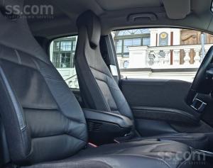 Grey BMW I3 2014 in Jelgava, with an engine capacity of 0.00 L and mileage of 107 thousand km for 8890 €, photo 11 on AUTOMOTO.COM.LV