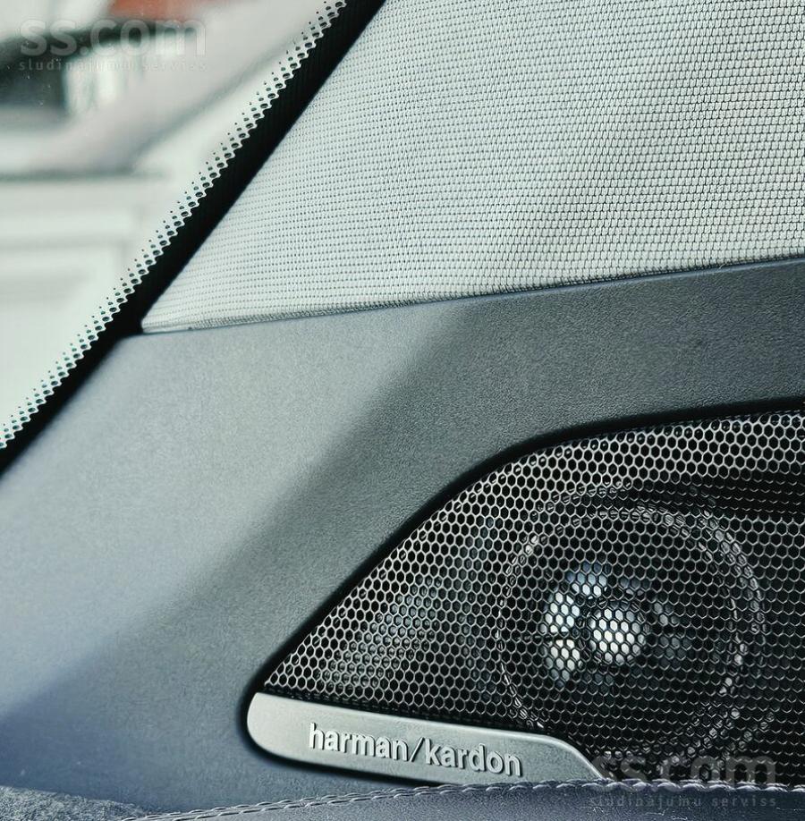 Grey BMW I3 2014 in Jelgava, with an engine capacity of 0.00 L and mileage of 107 thousand km for 8890 €, photo 17 on AUTOMOTO.COM.LV