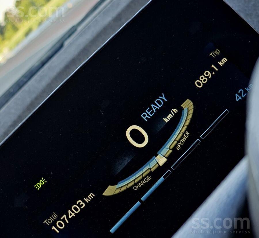 Grey BMW I3 2014 in Jelgava, with an engine capacity of 0.00 L and mileage of 107 thousand km for 8890 €, photo 24 on AUTOMOTO.COM.LV