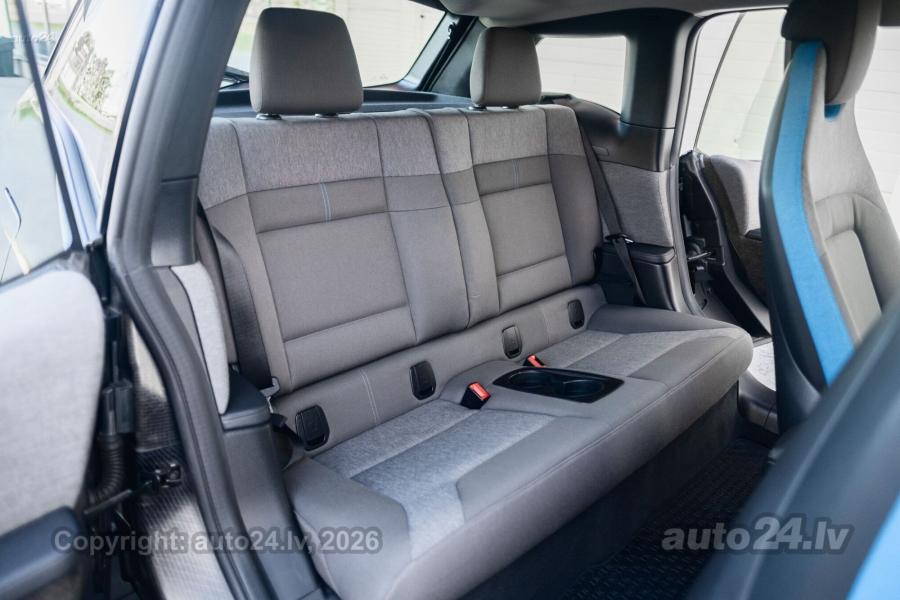 Pelēks BMW I3 2014 Tallina, ar dzinēja tilpumu 0.60 L un nobraukumu 178 tūkst. km par 9999 €, foto 13 vietnē AUTOMOTO.COM.LV