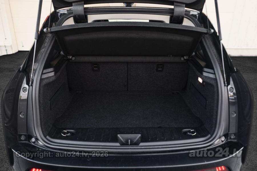 Pelēks BMW I3 2014 Tallina, ar dzinēja tilpumu 0.60 L un nobraukumu 178 tūkst. km par 9999 €, foto 14 vietnē AUTOMOTO.COM.LV
