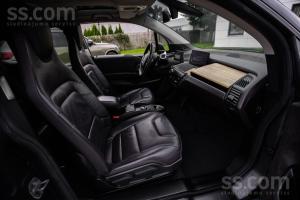 Grey BMW I3 2014 in Jelgava, with an engine capacity of 0.00 L and mileage of 93 thousand km for 8590 €, photo 6 on AUTOMOTO.COM.LV