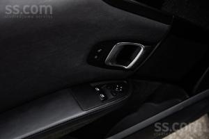 Grey BMW I3 2014 in Jelgava, with an engine capacity of 0.00 L and mileage of 93 thousand km for 8590 €, photo 13 on AUTOMOTO.COM.LV